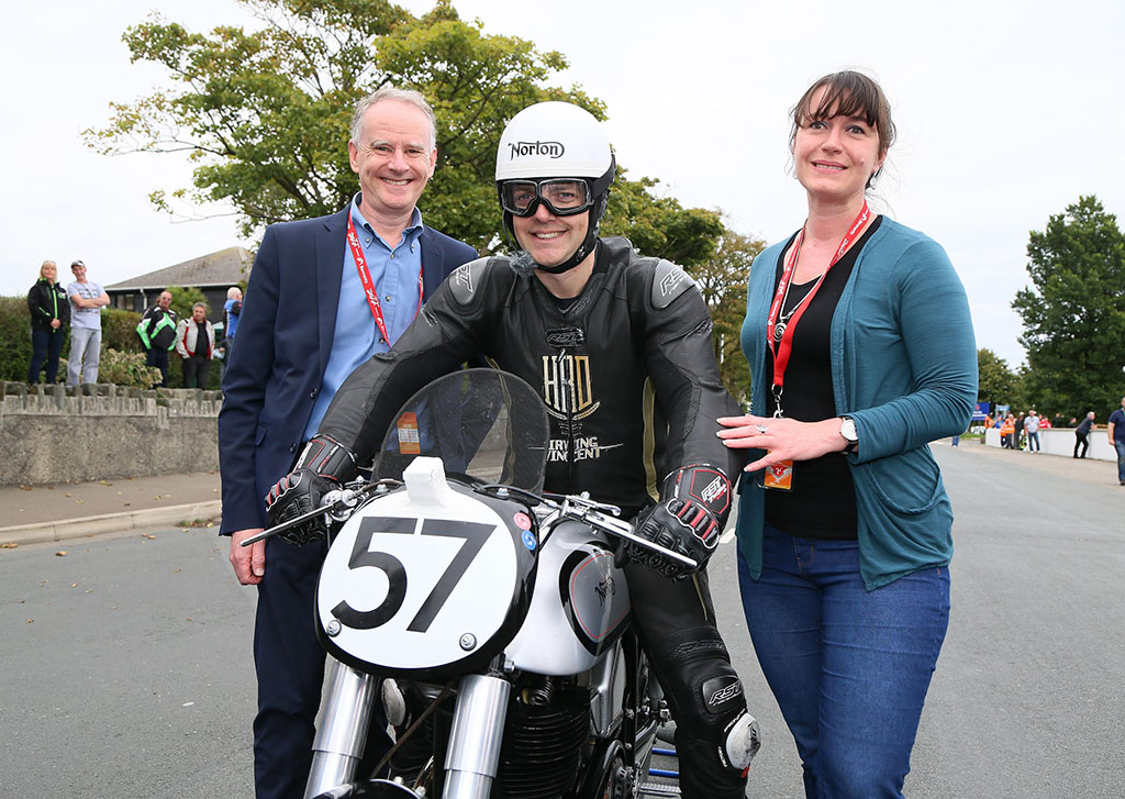 Classic TT Races - iomtt.com: The World's #1 TT Website