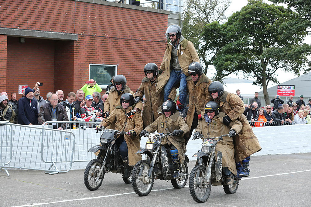 Classic TT Races - iomtt.com: The World's #1 TT Website