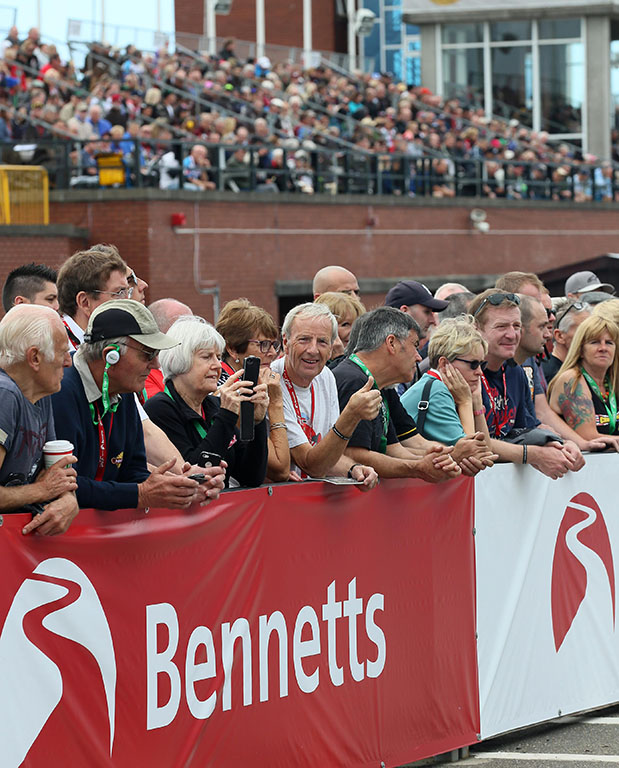 Classic TT Races - iomtt.com: The World's #1 TT Website