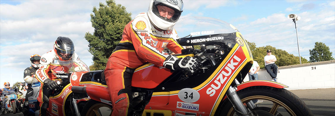 Classic Racer: Magazine - iomtt.com: The World's #1 TT Website