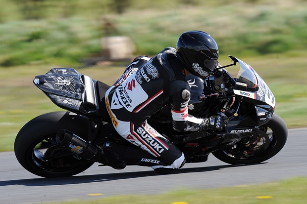 Guy Martin set for Relentless Suzuki roads debut - iomtt.com: The World ...