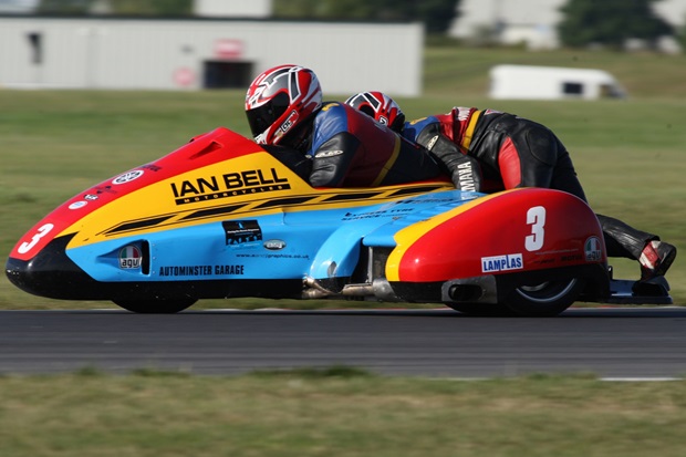 Isle of Man TT stars lead British Sidecar Championship chase - iomtt ...