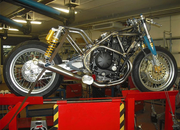 Paton set for TT return with Linsdell - iomtt.com: The World's #1 TT ...