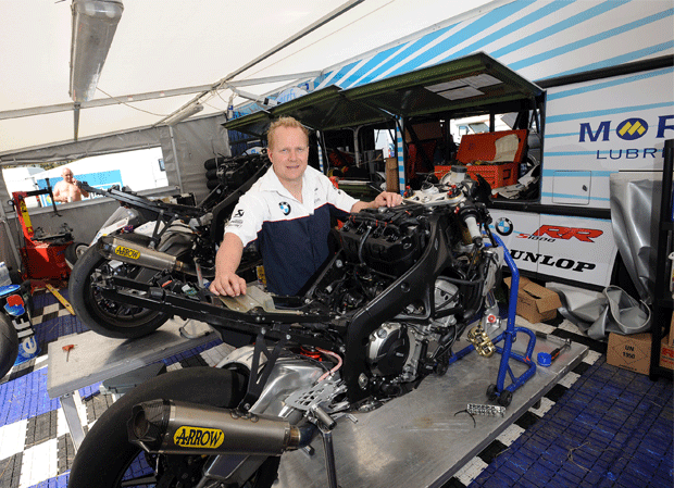 Ice Valley field six riders for TT 2014 - iomtt.com: The World's #1 TT ...