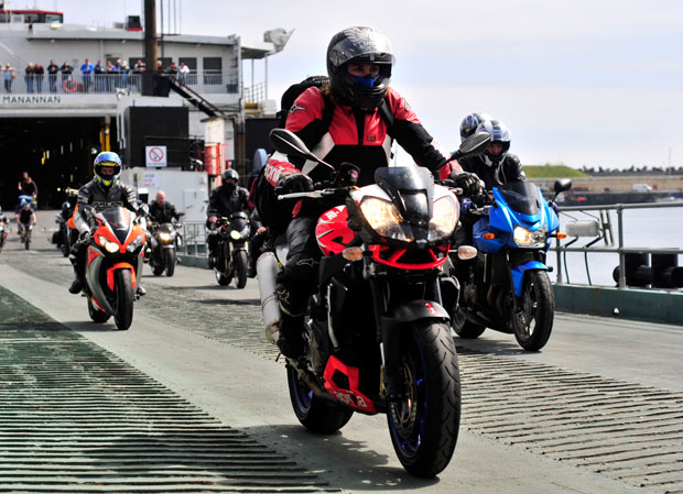Steam Packet takes over 3,000 bookings for 2016 in 10 hours - iomtt.com ...