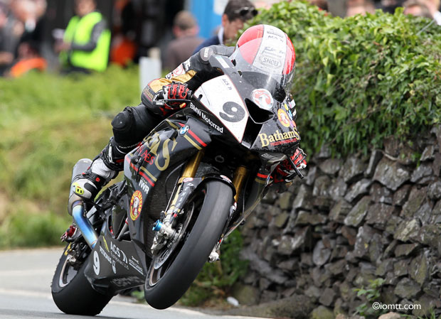 Rutter riding for Penz13 at 2015 TT - iomtt.com: The World's #1 TT Website
