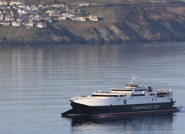 Steam Packet reports increased motorcycle bookings for TT 2015 - iomtt ...