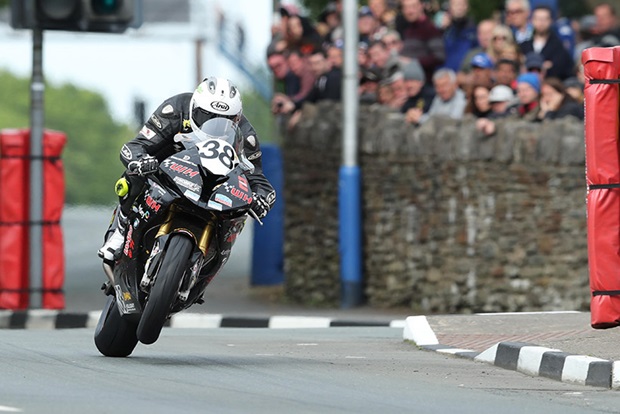Herbertson joins Dunlop and Oversby at Davies Motorsport for Classic TT ...