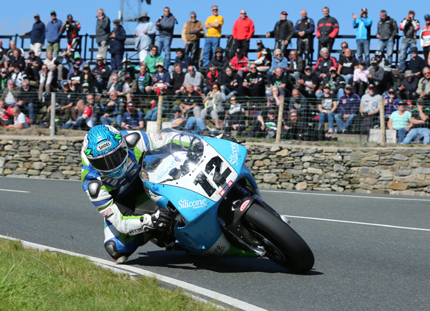 Dean Harrison and Silicone Engineering Racing target Classic TT 2017 ...